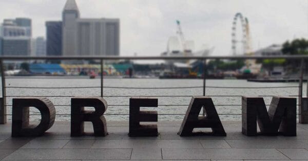 What You Need to Know to Select Your Outdoor Signs for Your Storefront?