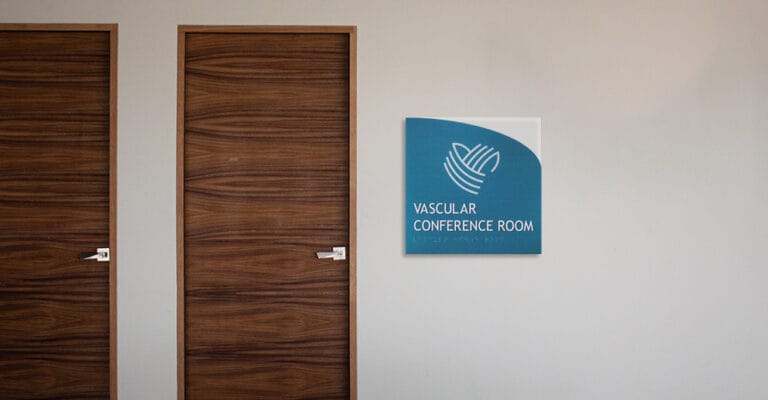 Conference Room Signs That You Must Have in Your Office